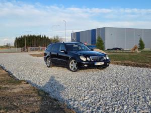 Blue Mercedes-Benz E-Class 2007 in Tartu, with an engine capacity of 3.00 L and mileage of 325 thousand km for 2300 €, photo  on AUTOMOTO.COM.LV