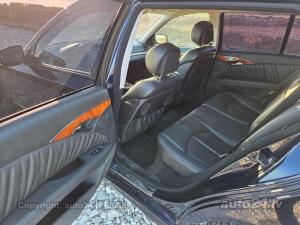 Blue Mercedes-Benz E-Class 2007 in Tartu, with an engine capacity of 3.00 L and mileage of 325 thousand km for 2300 €, photo 15 on AUTOMOTO.COM.LV