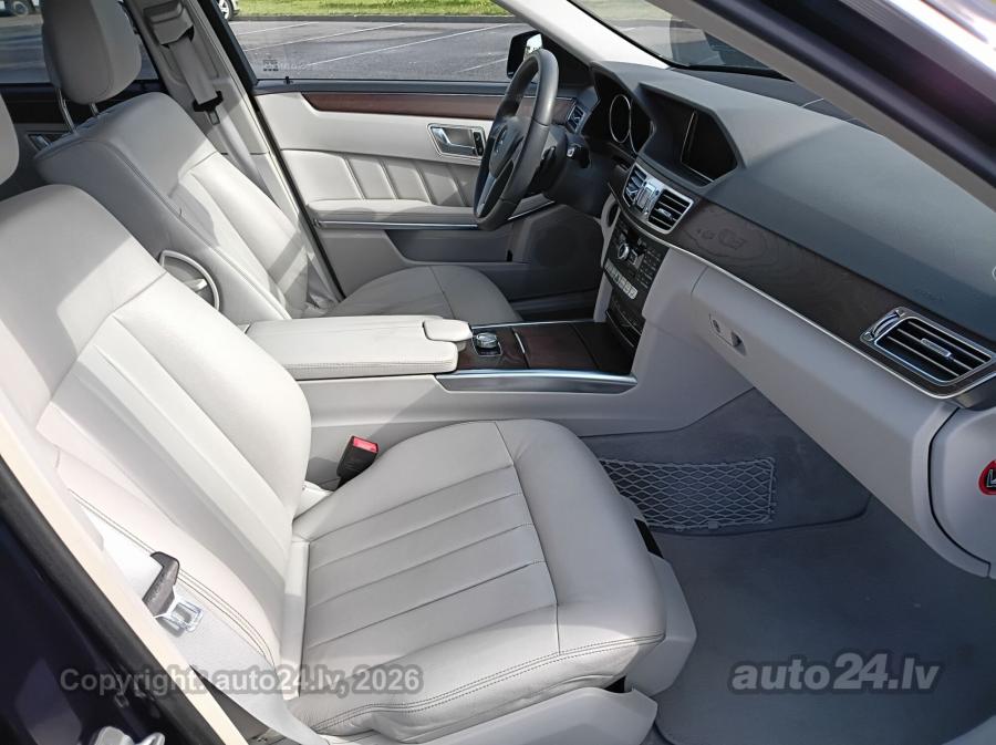 Zils Mercedes-Benz E-Class 2013 Tartu, ar dzinēja tilpumu 3.00 L un nobraukumu 288 tūkst. km par 12490 €, foto 10 vietnē AUTOMOTO.COM.LV