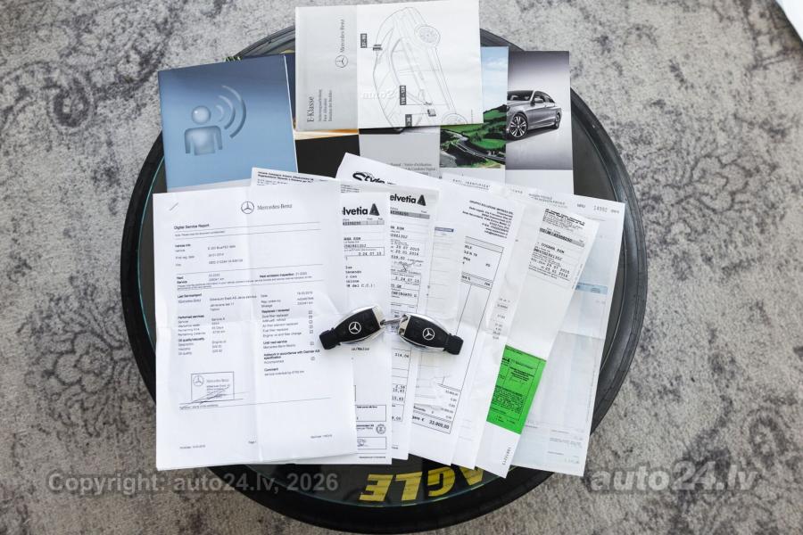 Zils Mercedes-Benz E-Class 2014 Tallina, ar dzinēja tilpumu 3.00 L un nobraukumu 356 tūkst. km par 9990 €, foto 31 vietnē AUTOMOTO.COM.LV