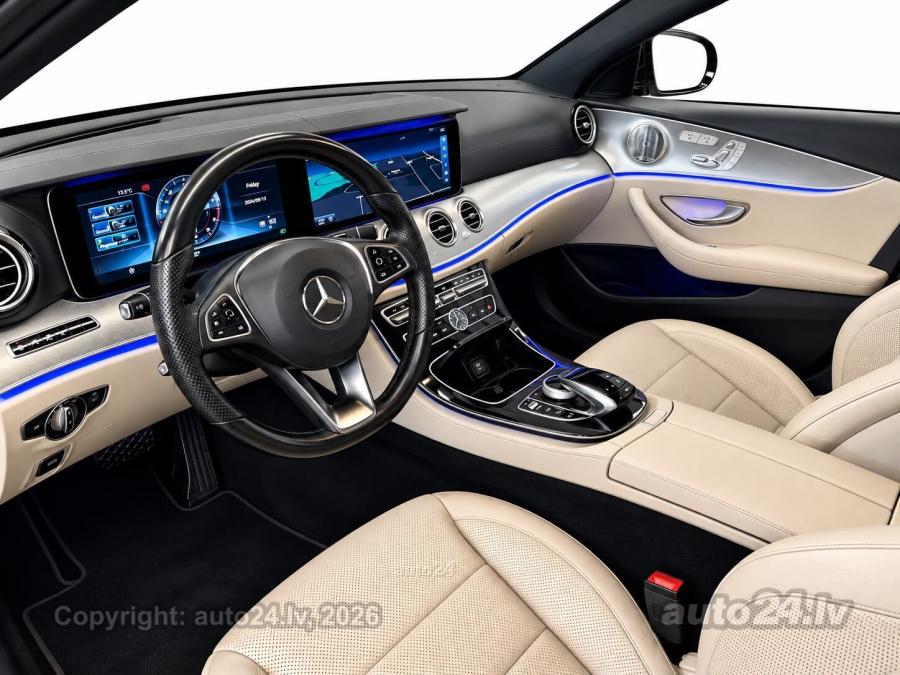 Zils Mercedes-Benz E-Class 2017 Tallina, ar dzinēja tilpumu 3.00 L un nobraukumu 199 tūkst. km par 23500 €, foto 8 vietnē AUTOMOTO.COM.LV