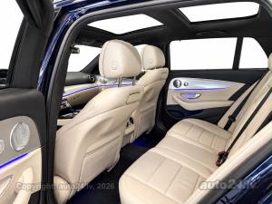 Zils Mercedes-Benz E-Class 2017 Tallina, ar dzinēja tilpumu 3.00 L un nobraukumu 199 tūkst. km par 23500 €, foto 10 vietnē AUTOMOTO.COM.LV