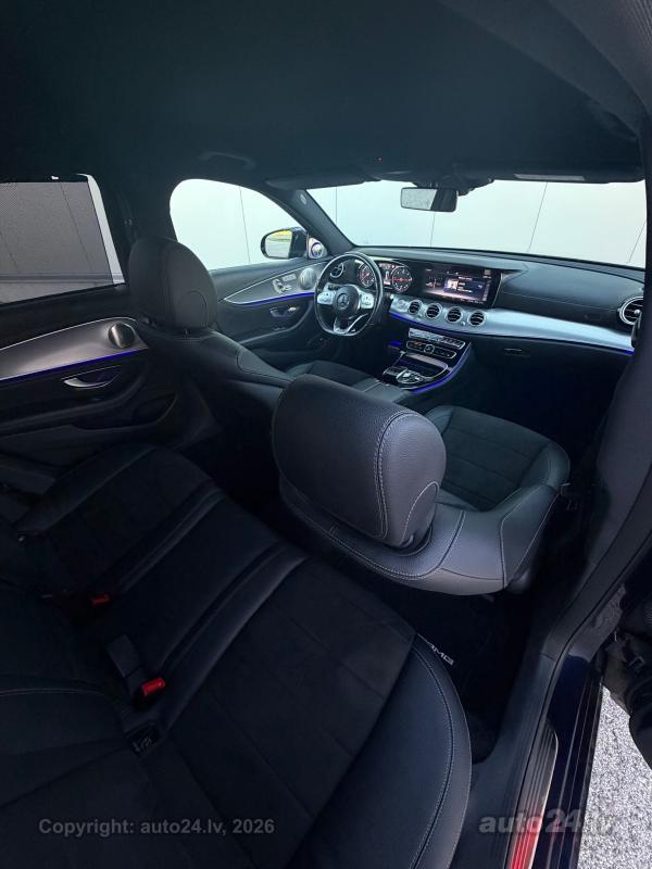 Blue Mercedes-Benz E-Class 2018 in Tallinn, with an engine capacity of 2.00 L and mileage of 230 thousand km for 23000 €, photo 7 on AUTOMOTO.COM.LV