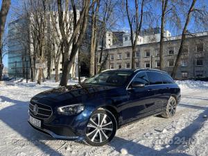Blue Mercedes-Benz E-Class 2020 in Tallinn, with an engine capacity of 2.00 L and mileage of 170 thousand km for 28990 €, photo  on AUTOMOTO.COM.LV