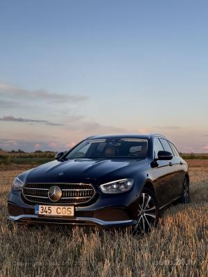 Blue Mercedes-Benz E-Class 2020 in Tallinn, with an engine capacity of 2.00 L and mileage of 189 thousand km for 26000 €, photo  on AUTOMOTO.COM.LV