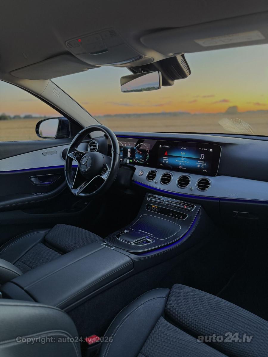 Zils Mercedes-Benz E-Class 2020 Tallina, ar dzinēja tilpumu 2.00 L un nobraukumu 189 tūkst. km par 26000 €, foto 9 vietnē AUTOMOTO.COM.LV
