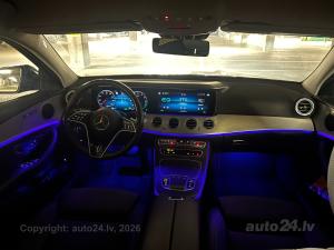 Zils Mercedes-Benz E-Class 2020 Tallina, ar dzinēja tilpumu 2.00 L un nobraukumu 189 tūkst. km par 26000 €, foto 13 vietnē AUTOMOTO.COM.LV