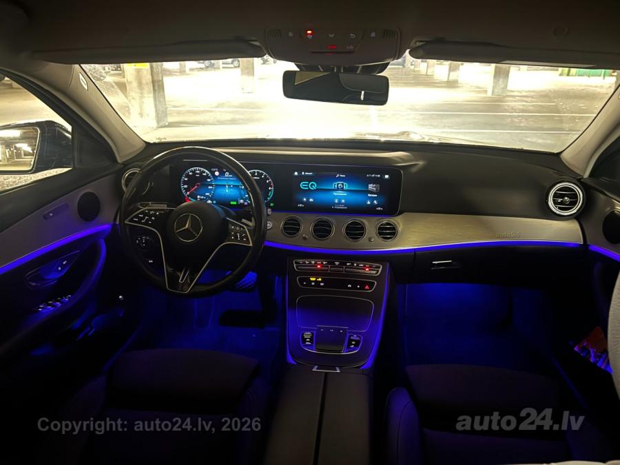 Zils Mercedes-Benz E-Class 2020 Tallina, ar dzinēja tilpumu 2.00 L un nobraukumu 189 tūkst. km par 26000 €, foto 13 vietnē AUTOMOTO.COM.LV