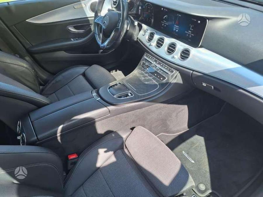 Zils Mercedes-Benz E-Class 2021 Kauņa, ar dzinēja tilpumu 2.00 L un nobraukumu 326 tūkst. km par 19500 €, foto 21 vietnē AUTOMOTO.COM.LV