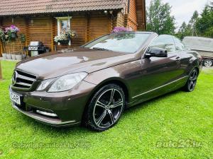 Brown Mercedes-Benz E-Class 2013 in Rapla, with an engine capacity of 2.10 L and mileage of 235 thousand km for 12999 €, photo 4 on AUTOMOTO.COM.LV