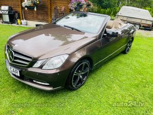 Brown Mercedes-Benz E-Class 2013 in Rapla, with an engine capacity of 2.10 L and mileage of 235 thousand km for 12999 €, photo 7 on AUTOMOTO.COM.LV
