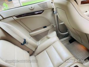 Brown Mercedes-Benz E-Class 2013 in Rapla, with an engine capacity of 2.10 L and mileage of 235 thousand km for 12999 €, photo 13 on AUTOMOTO.COM.LV