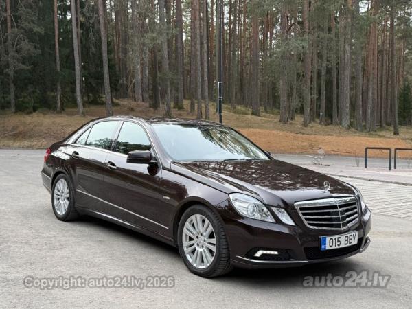 Brown Mercedes-Benz E-Class 2009 in Tallinn, with an engine capacity of 2.10 L and mileage of 241 thousand km for 10500 €, photo 1 on AUTOMOTO.COM.LV