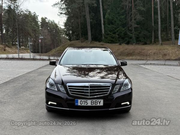 Brown Mercedes-Benz E-Class 2009 in Tallinn, with an engine capacity of 2.10 L and mileage of 241 thousand km for 10500 €, photo 2 on AUTOMOTO.COM.LV