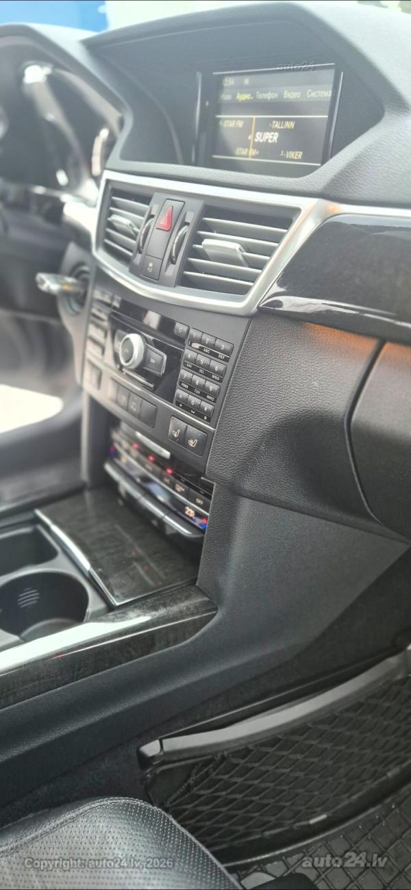 Brūns Mercedes-Benz E-Class 2009 Tallina, ar dzinēja tilpumu 3.00 L un nobraukumu 171 tūkst. km par 8250 €, foto 7 vietnē AUTOMOTO.COM.LV