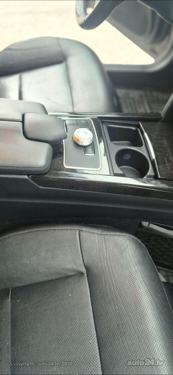 Brūns Mercedes-Benz E-Class 2009 Tallina, ar dzinēja tilpumu 3.00 L un nobraukumu 171 tūkst. km par 8250 €, foto 11 vietnē AUTOMOTO.COM.LV