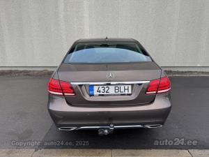 Brūns Mercedes-Benz E-Class 2014 Tallina, ar dzinēja tilpumu 2.00 L un nobraukumu 157 tūkst. km par 16000 €, foto 4 vietnē AUTOMOTO.COM.LV