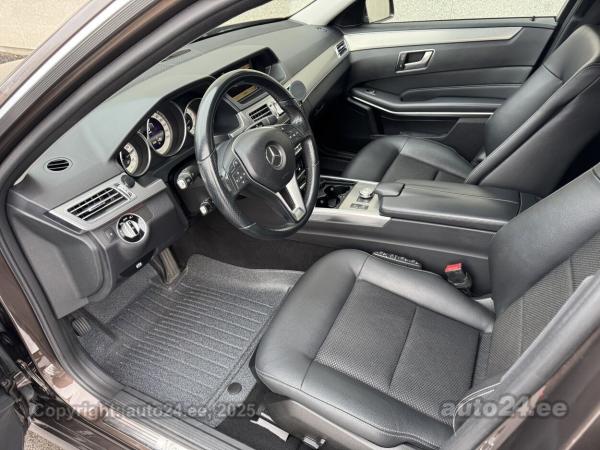 Brūns Mercedes-Benz E-Class 2014 Tallina, ar dzinēja tilpumu 2.00 L un nobraukumu 157 tūkst. km par 16000 €, foto 10 vietnē AUTOMOTO.COM.LV