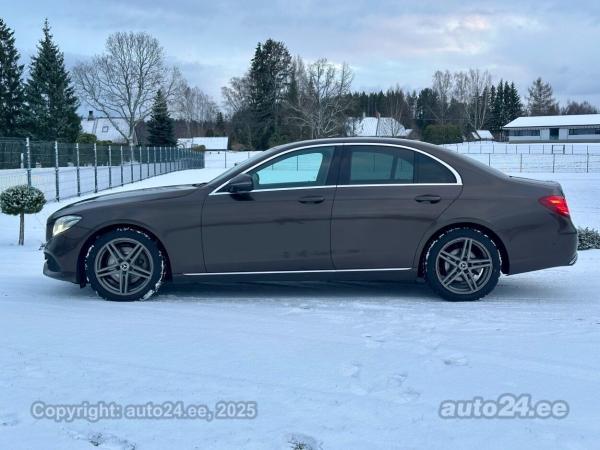 Brown Mercedes-Benz E-Class 2017 in Voru, with an engine capacity of 2.00 L and mileage of 206 thousand km for 22500 €, photo 6 on AUTOMOTO.COM.LV