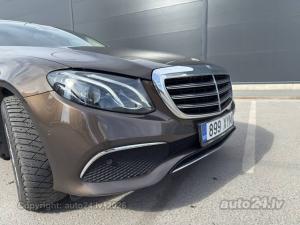 Brown Mercedes-Benz E-Class 2017 in Tallinn, with an engine capacity of 2.00 L and mileage of 200 thousand km for 23990 €, photo 5 on AUTOMOTO.COM.LV
