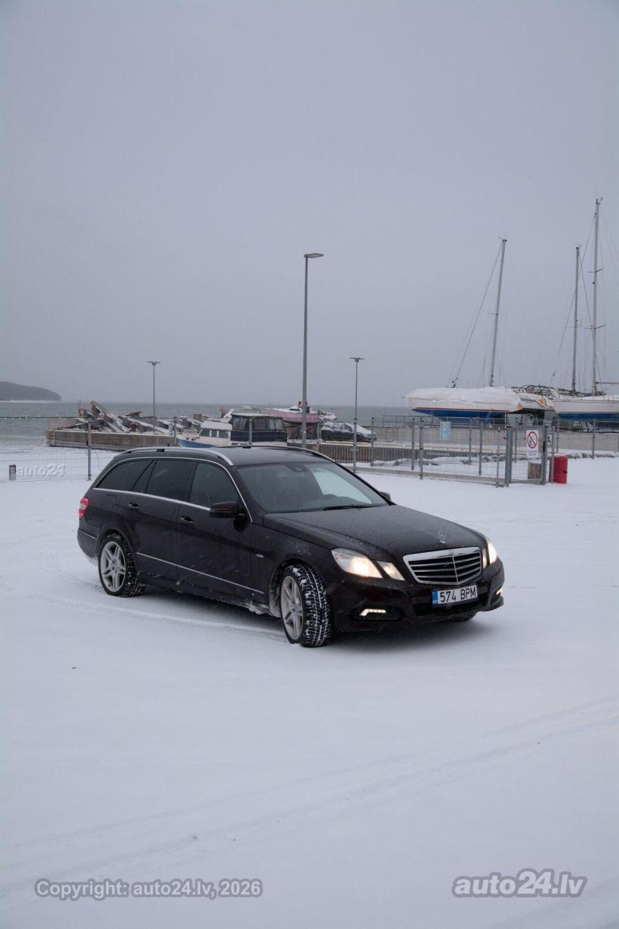 Brown Mercedes-Benz E-Class 2010 in Tallinn, with an engine capacity of 3.00 L and mileage of 0 thousand km for 8490 €, photo 7 on AUTOMOTO.COM.LV