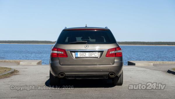 Brūns Mercedes-Benz E-Class 2010 Hāpsalu, ar dzinēja tilpumu 3.00 L un nobraukumu 232 tūkst. km par 9500 €, foto 8 vietnē AUTOMOTO.COM.LV