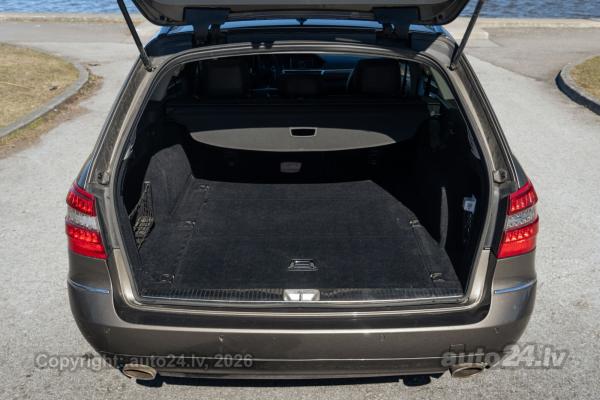 Brūns Mercedes-Benz E-Class 2010 Hāpsalu, ar dzinēja tilpumu 3.00 L un nobraukumu 232 tūkst. km par 9500 €, foto 9 vietnē AUTOMOTO.COM.LV