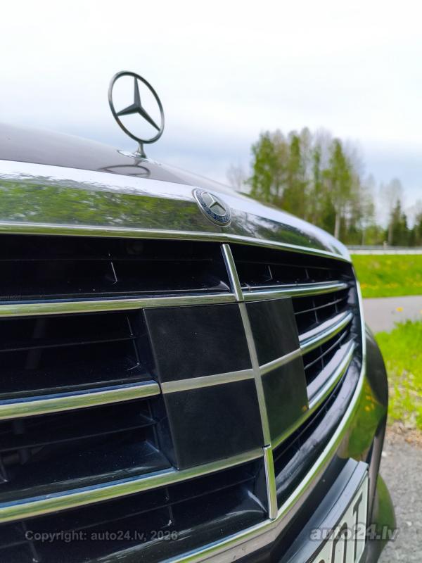 Brūns Mercedes-Benz E-Class 2014 Tallina, ar dzinēja tilpumu 3.00 L un nobraukumu 360 tūkst. km par 13499 €, foto 5 vietnē AUTOMOTO.COM.LV
