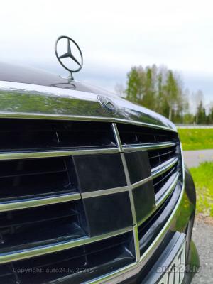 Brown Mercedes-Benz E-Class 2014 in Tallinn, with an engine capacity of 3.00 L and mileage of 360 thousand km for 13499 €, photo 6 on AUTOMOTO.COM.LV
