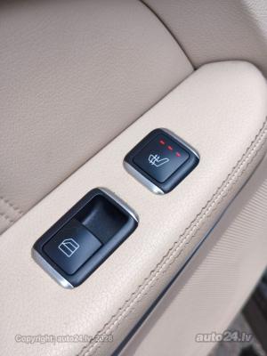 Brown Mercedes-Benz E-Class 2014 in Tallinn, with an engine capacity of 3.00 L and mileage of 360 thousand km for 13499 €, photo 17 on AUTOMOTO.COM.LV