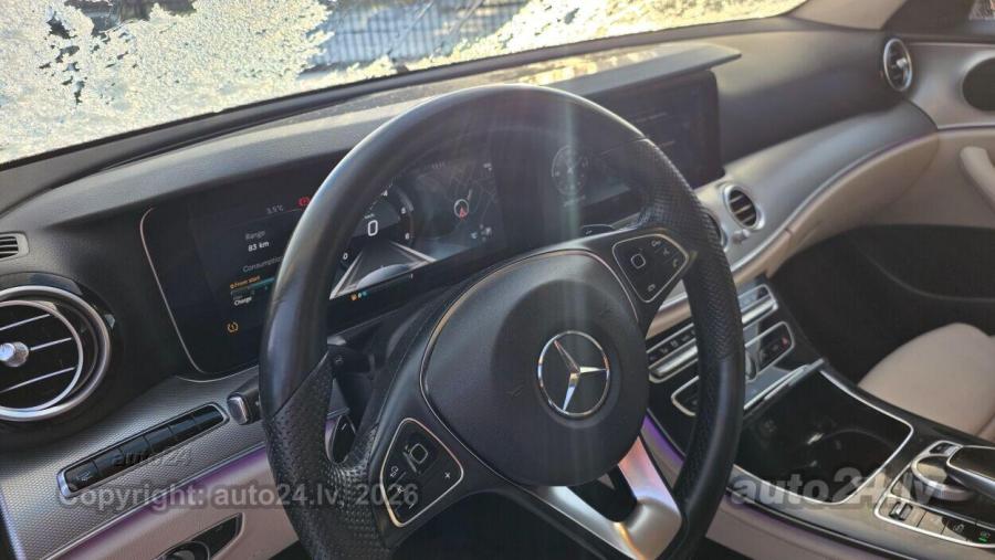 Brūns Mercedes-Benz E-Class 2017 Tartu, ar dzinēja tilpumu 1.95 L un nobraukumu 412 tūkst. km par 14900 €, foto 17 vietnē AUTOMOTO.COM.LV