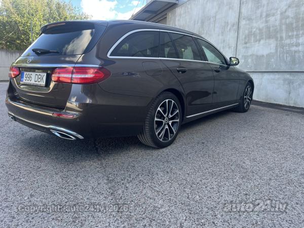 Brown Mercedes-Benz E-Class 2017 in Tallinn, with an engine capacity of 2.00 L and mileage of 193 thousand km for 20900 €, photo 4 on AUTOMOTO.COM.LV
