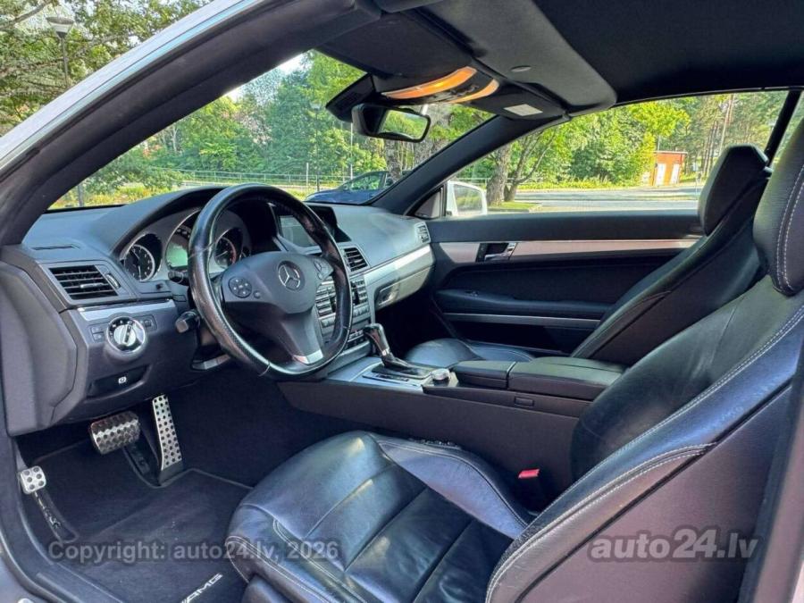 Mercedes-Benz E-Class 2010 in Narva, with an engine capacity of 3.00 L and mileage of 340 thousand km for 10900 €, photo 9 on AUTOMOTO.COM.LV