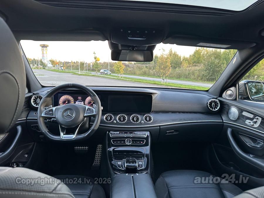 Green Mercedes-Benz E-Class 2017 in Tartu, with an engine capacity of 3.00 L and mileage of 149 thousand km for 33400 €, photo 6 on AUTOMOTO.COM.LV