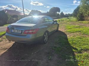 Pelēks Mercedes-Benz E-Class 2009 Tartu, ar dzinēja tilpumu 3.50 L un nobraukumu 303 tūkst. km par 8800 €, foto 6 vietnē AUTOMOTO.COM.LV
