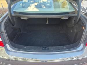 Pelēks Mercedes-Benz E-Class 2009 Tartu, ar dzinēja tilpumu 3.50 L un nobraukumu 303 tūkst. km par 8800 €, foto 20 vietnē AUTOMOTO.COM.LV
