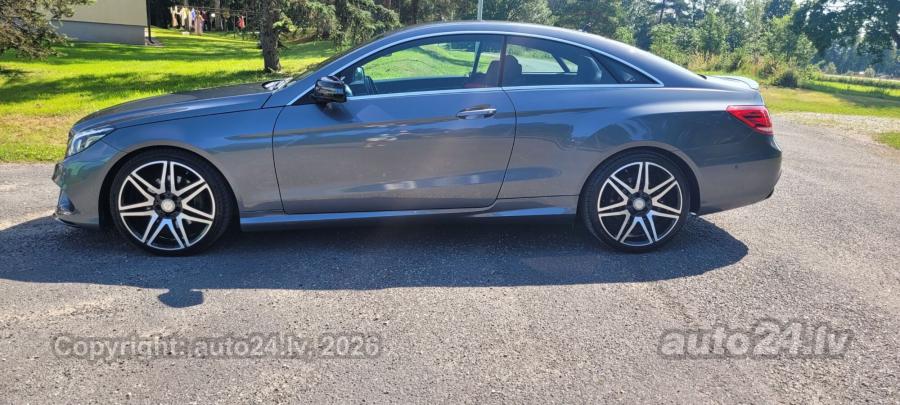 Grey Mercedes-Benz E-Class 2016 in Tallinn, with an engine capacity of 2.00 L and mileage of 100 thousand km for 18000 €, photo 3 on AUTOMOTO.COM.LV
