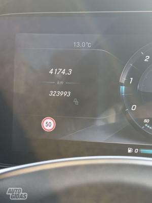 Grey Mercedes-Benz E-Class 2017 in Kaunas, with an engine capacity of 2.20 L and mileage of 320 thousand km for 25000 €, photo 12 on AUTOMOTO.COM.LV