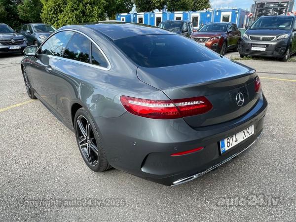 Pelēks Mercedes-Benz E-Class 2019 Tartu, ar dzinēja tilpumu 2.00 L un nobraukumu 74 tūkst. km par 34990 €, foto 4 vietnē AUTOMOTO.COM.LV