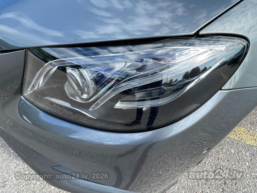 Pelēks Mercedes-Benz E-Class 2019 Tartu, ar dzinēja tilpumu 2.00 L un nobraukumu 74 tūkst. km par 34990 €, foto 16 vietnē AUTOMOTO.COM.LV