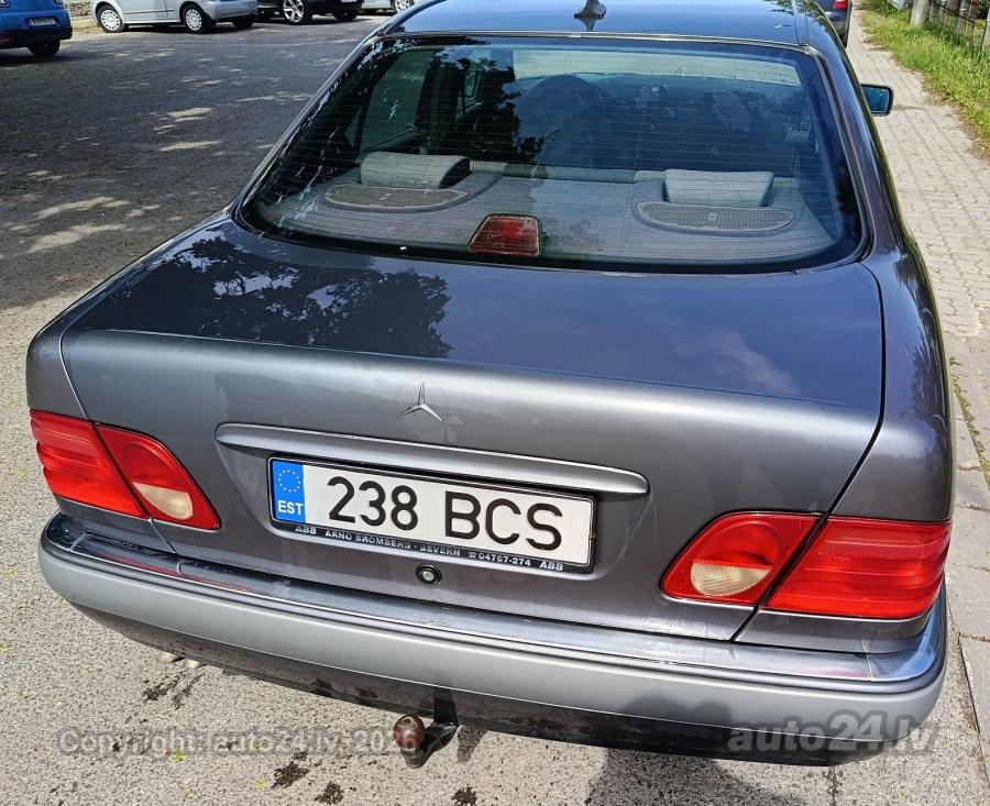 Pelēks Mercedes-Benz E-Class 1997 Tallina, ar dzinēja tilpumu 2.90 L un nobraukumu 270 tūkst. km par 1700 €, foto 5 vietnē AUTOMOTO.COM.LV