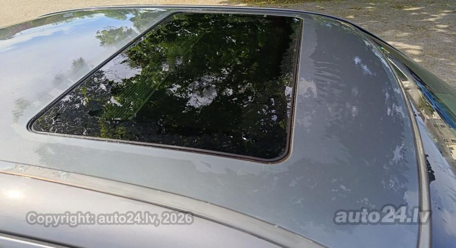 Pelēks Mercedes-Benz E-Class 1997 Tallina, ar dzinēja tilpumu 2.90 L un nobraukumu 270 tūkst. km par 1700 €, foto 6 vietnē AUTOMOTO.COM.LV