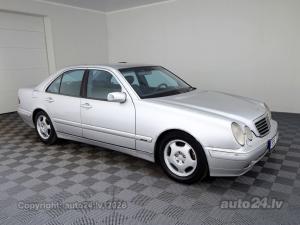 Pelēks Mercedes-Benz E-Class 2000 Tallina, ar dzinēja tilpumu 3.20 L un nobraukumu 408 tūkst. km par 1299 €, foto  vietnē AUTOMOTO.COM.LV