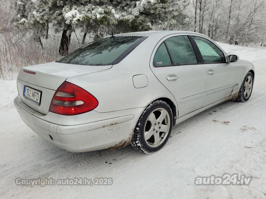 Pelēks Mercedes-Benz E-Class 2002 Tallina, ar dzinēja tilpumu 2.70 L un nobraukumu 480 tūkst. km par 1399 €, foto 6 vietnē AUTOMOTO.COM.LV