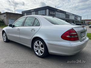 Pelēks Mercedes-Benz E-Class 2002 Narva, ar dzinēja tilpumu 2.10 L un nobraukumu 429 tūkst. km par 2499 €, foto 12 vietnē AUTOMOTO.COM.LV