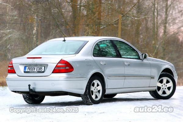 Grey Mercedes-Benz E-Class 2003 in Viljandi, with an engine capacity of 2.10 L and mileage of 220 thousand km for 5290 €, photo 4 on AUTOMOTO.COM.LV