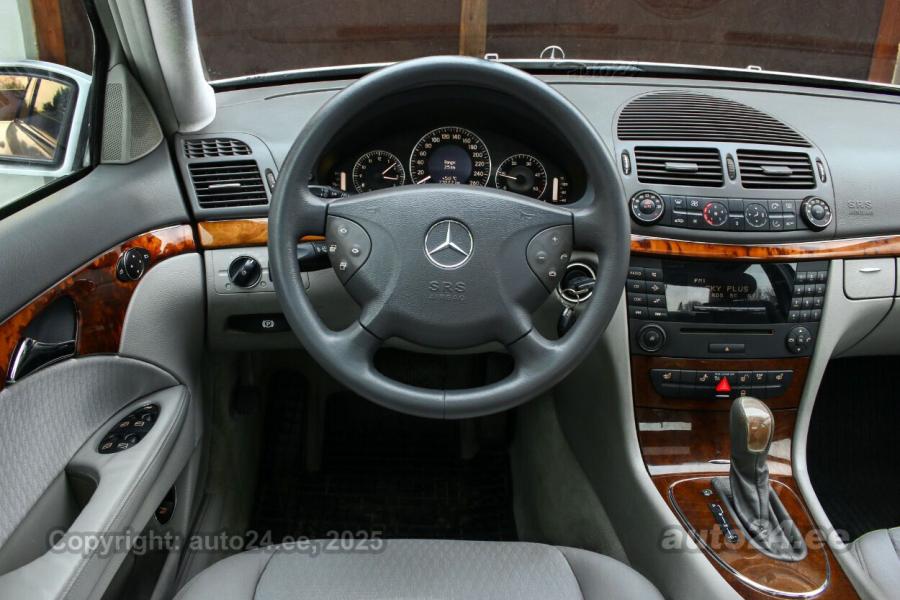 Pelēks Mercedes-Benz E-Class 2003 Viljandi, ar dzinēja tilpumu 2.10 L un nobraukumu 220 tūkst. km par 5290 €, foto 6 vietnē AUTOMOTO.COM.LV