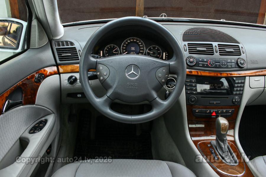 Pelēks Mercedes-Benz E-Class 2003 Viljandi, ar dzinēja tilpumu 2.10 L un nobraukumu 220 tūkst. km par 4990 €, foto 6 vietnē AUTOMOTO.COM.LV