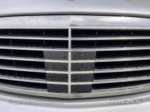 Pelēks Mercedes-Benz E-Class 2003 Tartu, ar dzinēja tilpumu 3.20 L un nobraukumu 359 tūkst. km par 5990 €, foto 29 vietnē AUTOMOTO.COM.LV
