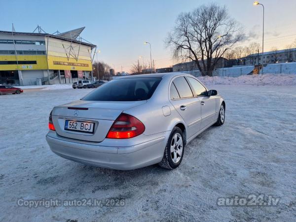 Grey Mercedes-Benz E-Class 2003 in Tallinn, with an engine capacity of 2.10 L and mileage of 0 thousand km for 1999 €, photo 3 on AUTOMOTO.COM.LV
